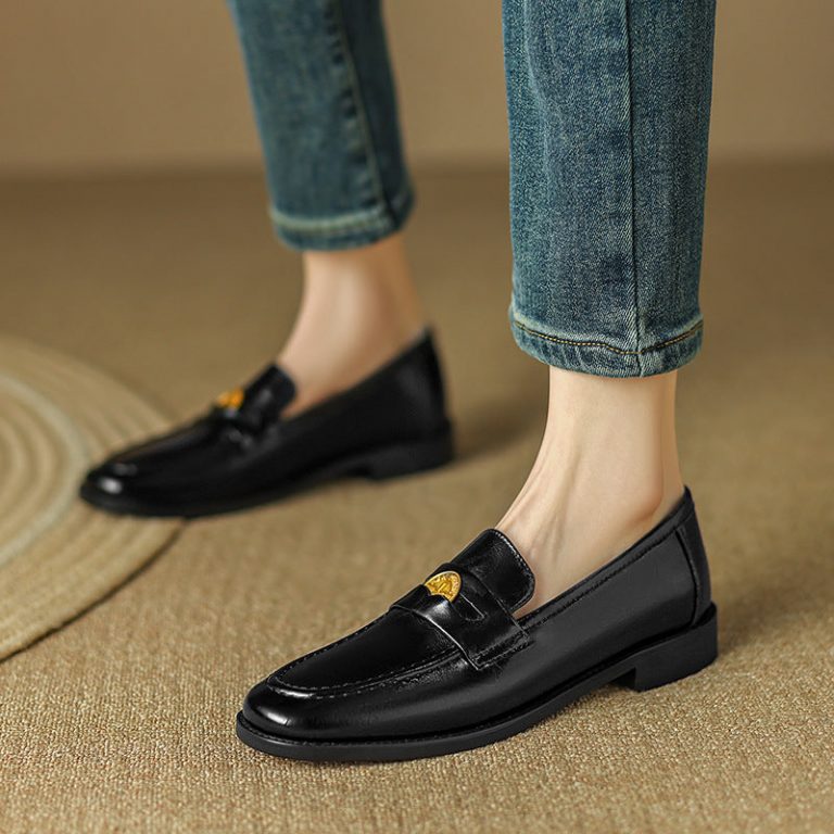 Women’s Round Toe Leather Loafers Low Heel Leather Shoes – Takalr